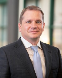 Service Properties Trust - About Us - Leadership - Senior Management ...